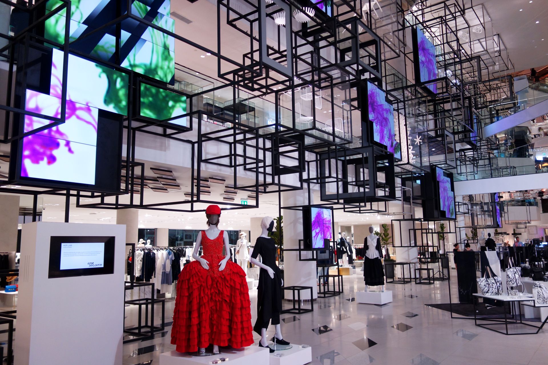 Club 21 Shines Anew – Style on the Dot